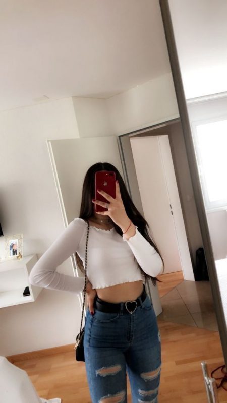 11 poses fáciles para tomarse fotos en el espejo