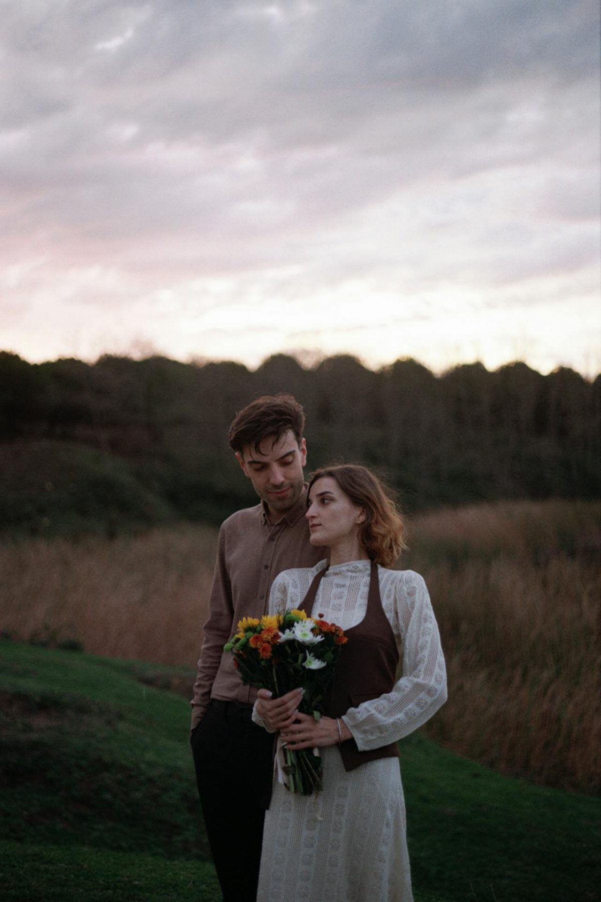 4 actitudes que te hacen mendigar amor